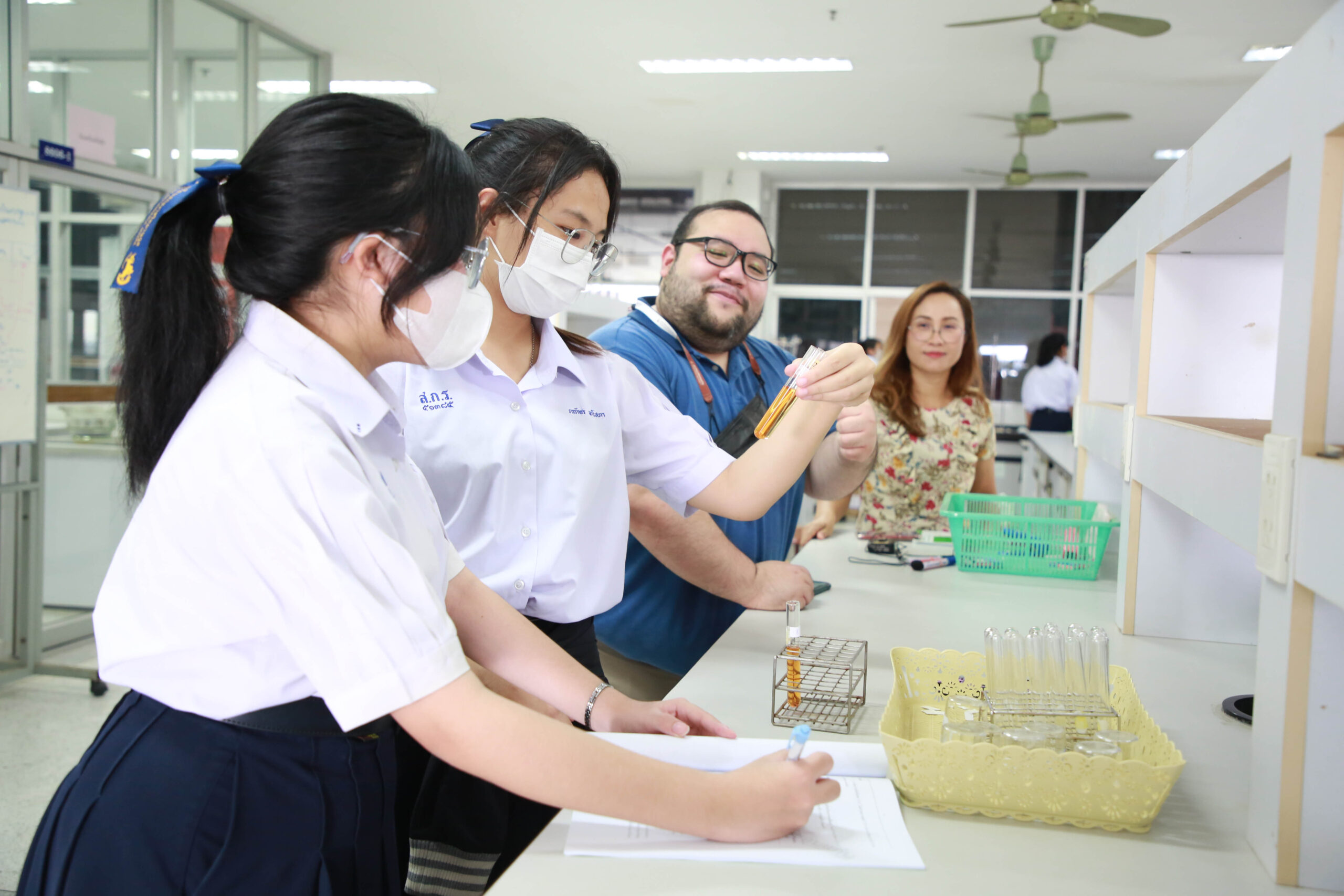 โครงการเสริมความรู้และทักษะทางวิทยาศาสตร์และเทคโนโลยี (LAB โรงเรียน) – SCiKKU | คณะวิทยาศาสตร์ ...