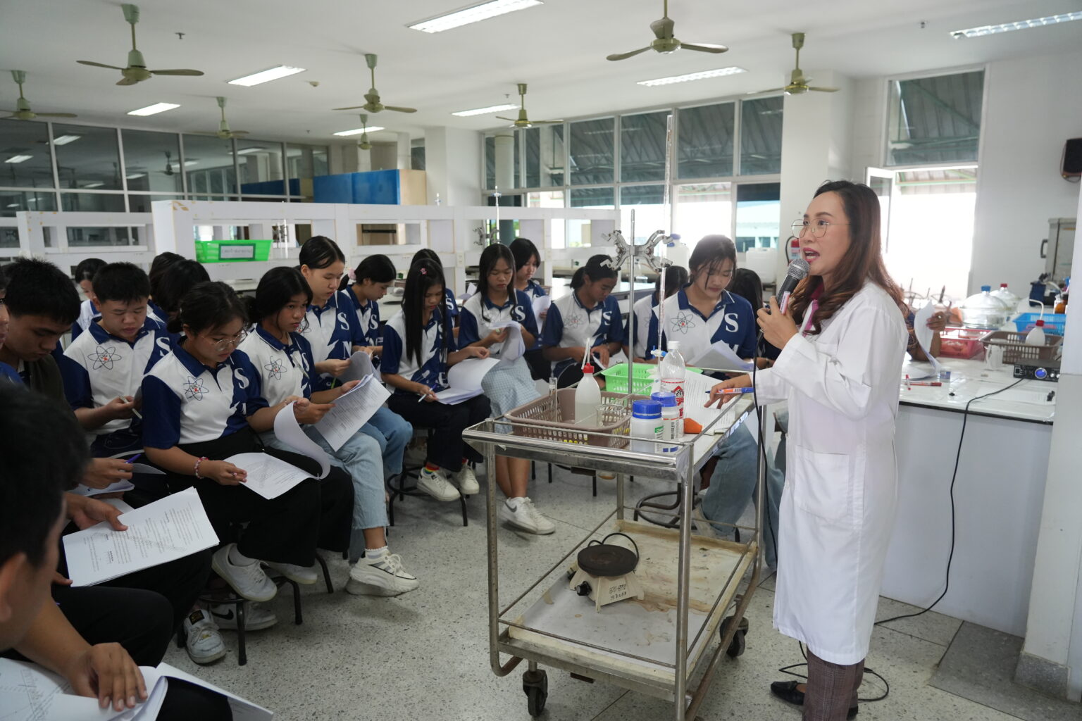โครงการเสริมความรู้และทักษะทางวิทยาศาสตร์และเทคโนโลยี (LAB โรงเรียน) - SCi KKU
